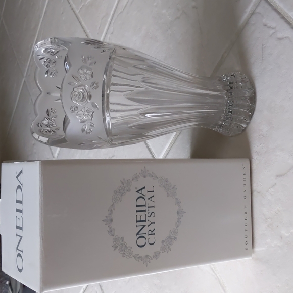 Oneida | Accents | Oneida Crystal Vase | Poshmark